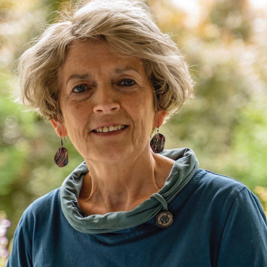 Stories From Women Who Walk